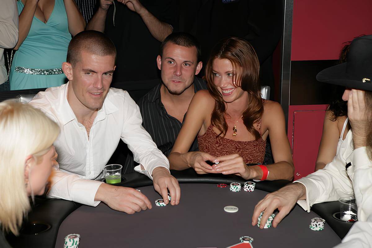 Gus Hansen - Poker Player Profile by www.pokerlistings.com