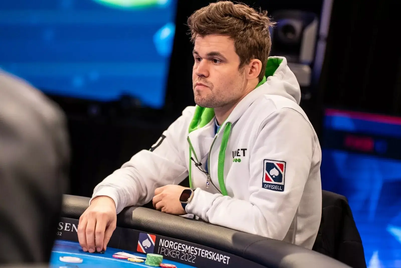 Magnus Carlsen's Counter-Intuitive Bluff With Pocket Aces | PokerListings